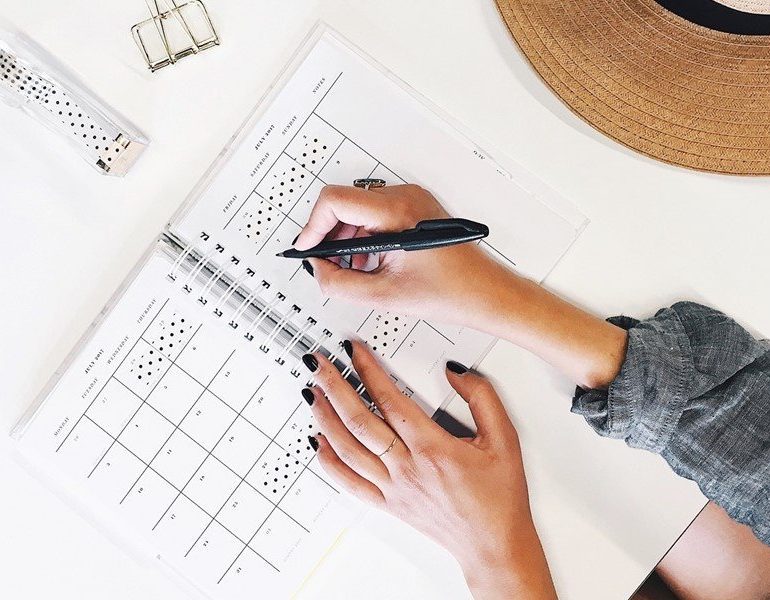 5 Tips to Get Your S*** Sorted! - Embrace Brisbane